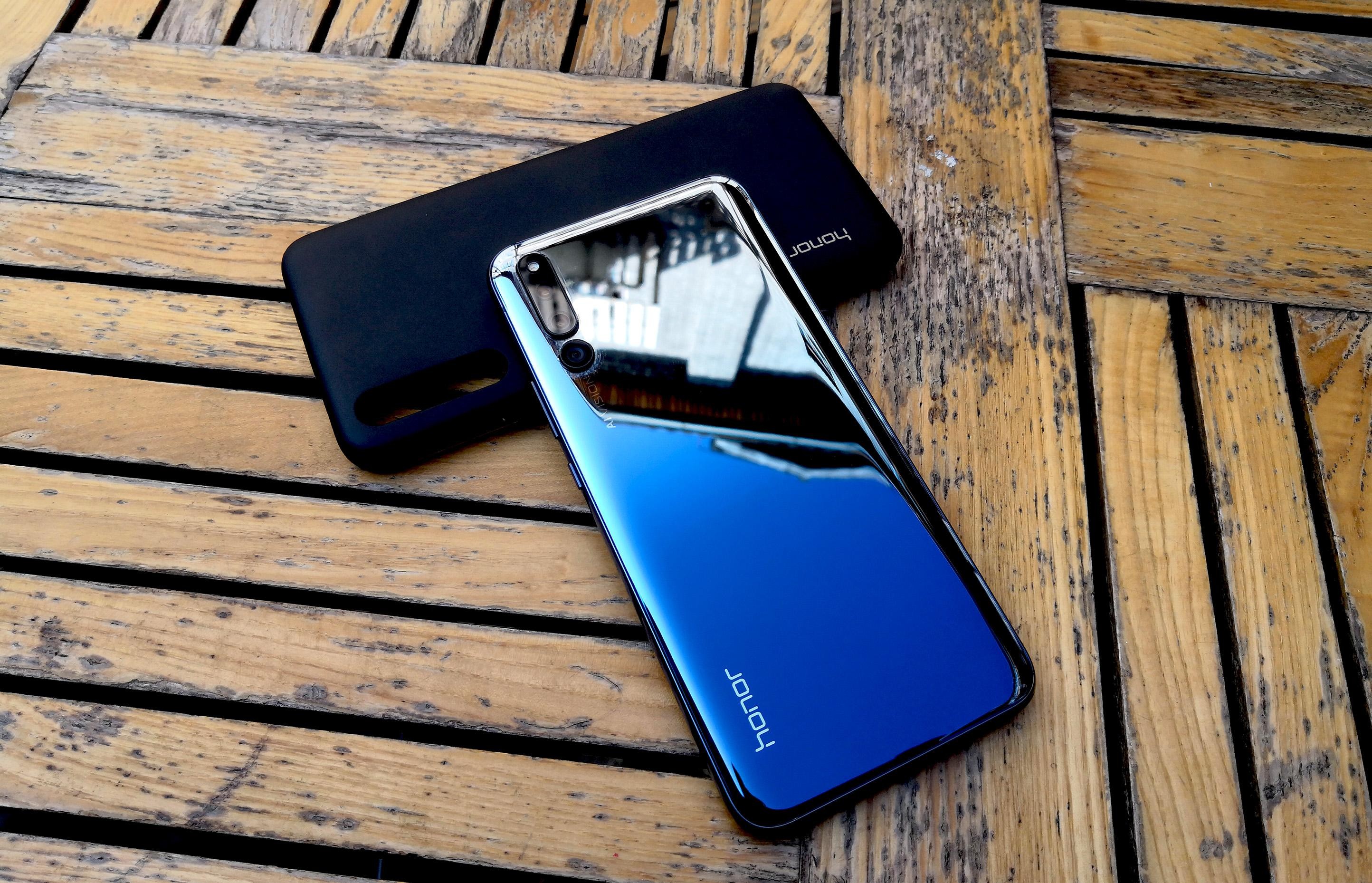 【荣耀Magic 2 6GB RAM/全网通怎么样】荣耀Magic 2 6GB RAM/全网通好不好_好吗-ZOL中关村在线