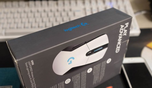 罗技 G703 双模 无线鼠标 白色海淘开箱—ZOL好说