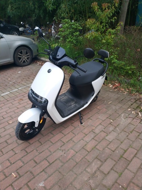 【外形外观：外观漂亮，...】九号电动车E200P电动车网友点评-ZOL中关村在线